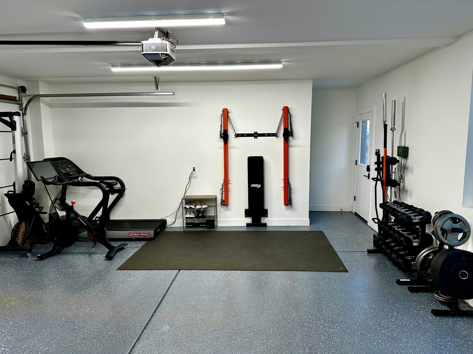 How Much Space Do I Need for a Power Rack? - Roombldr